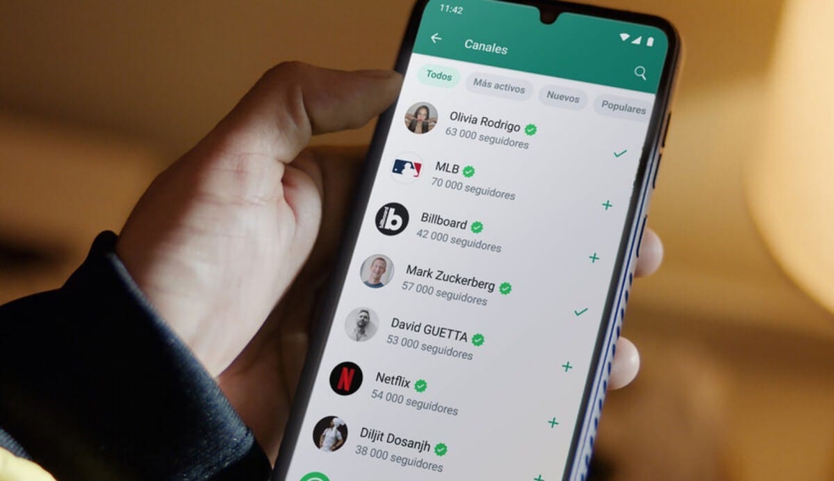 WhatsApp: canales de información que transforman la app - Rekket